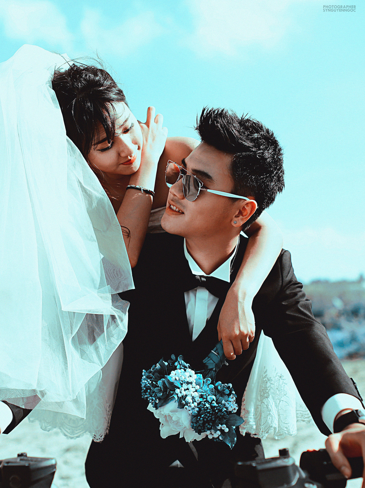 Ảnh cưới siêu cá tính của cặp đôi ai cũng thích Trang Lou - Tùng Sơn