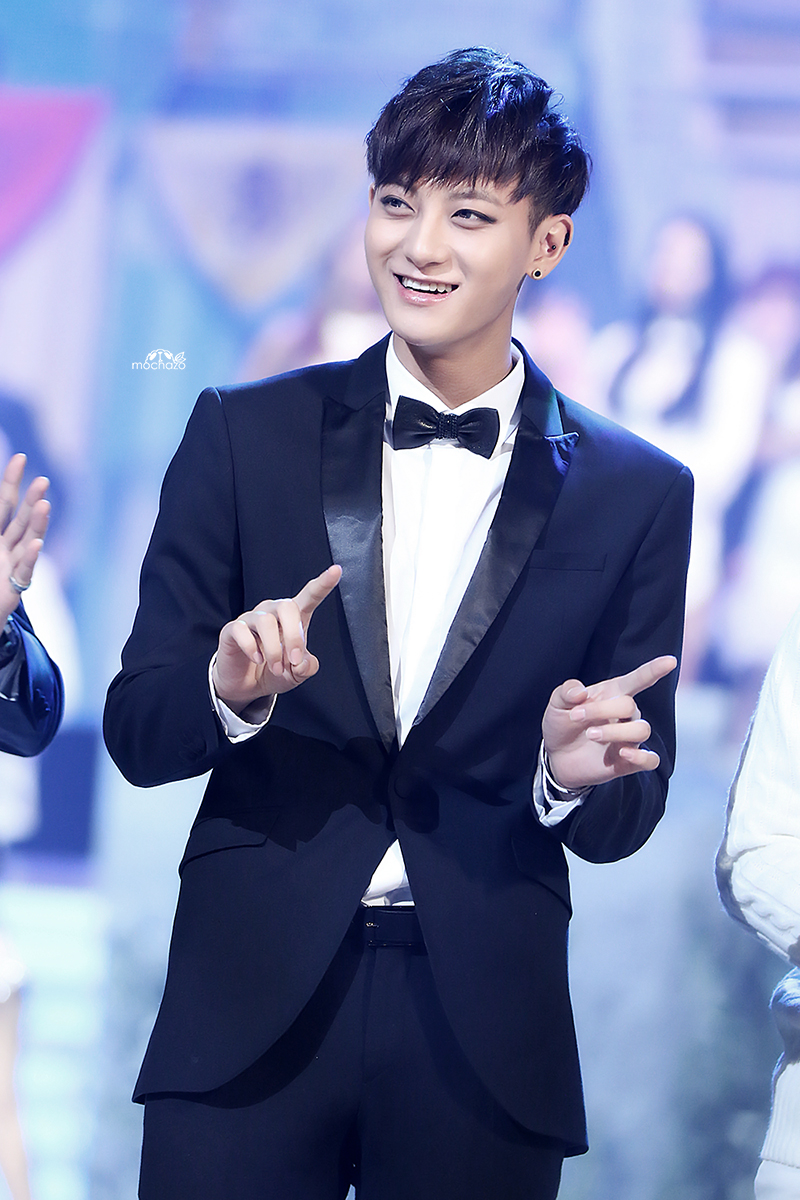 Kai (EXO), Jackson (GOT7) bất ngờ lọt Top người đàn ông nóng bỏng nhất ...