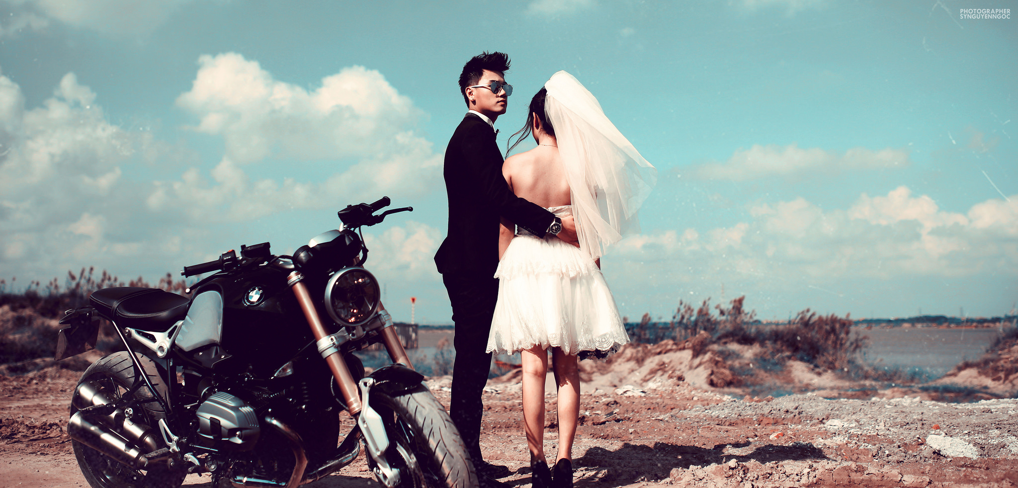 Ảnh cưới siêu cá tính của cặp đôi ai cũng thích Trang Lou - Tùng Sơn