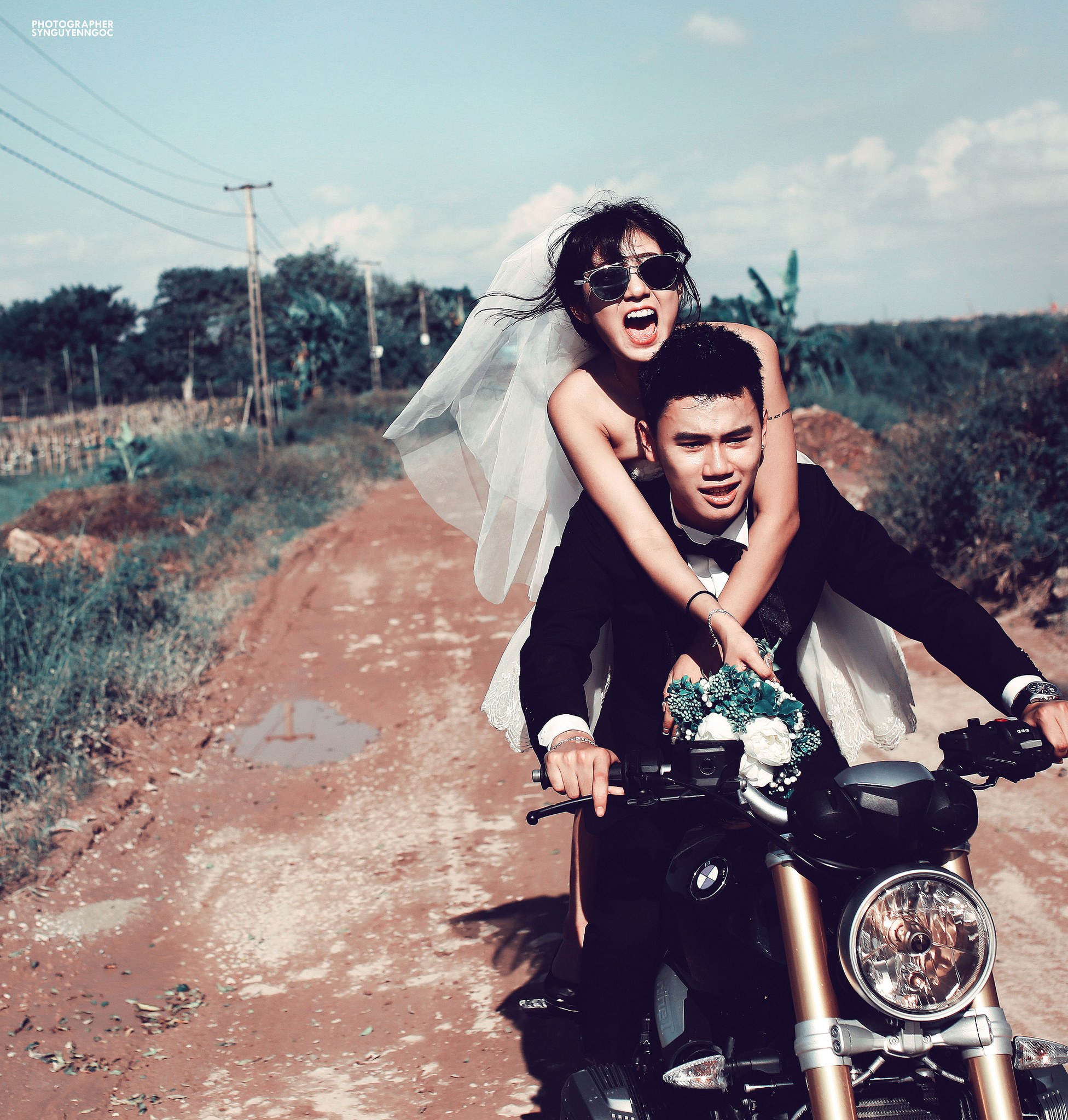 Ảnh cưới siêu cá tính của cặp đôi ai cũng thích Trang Lou - Tùng Sơn