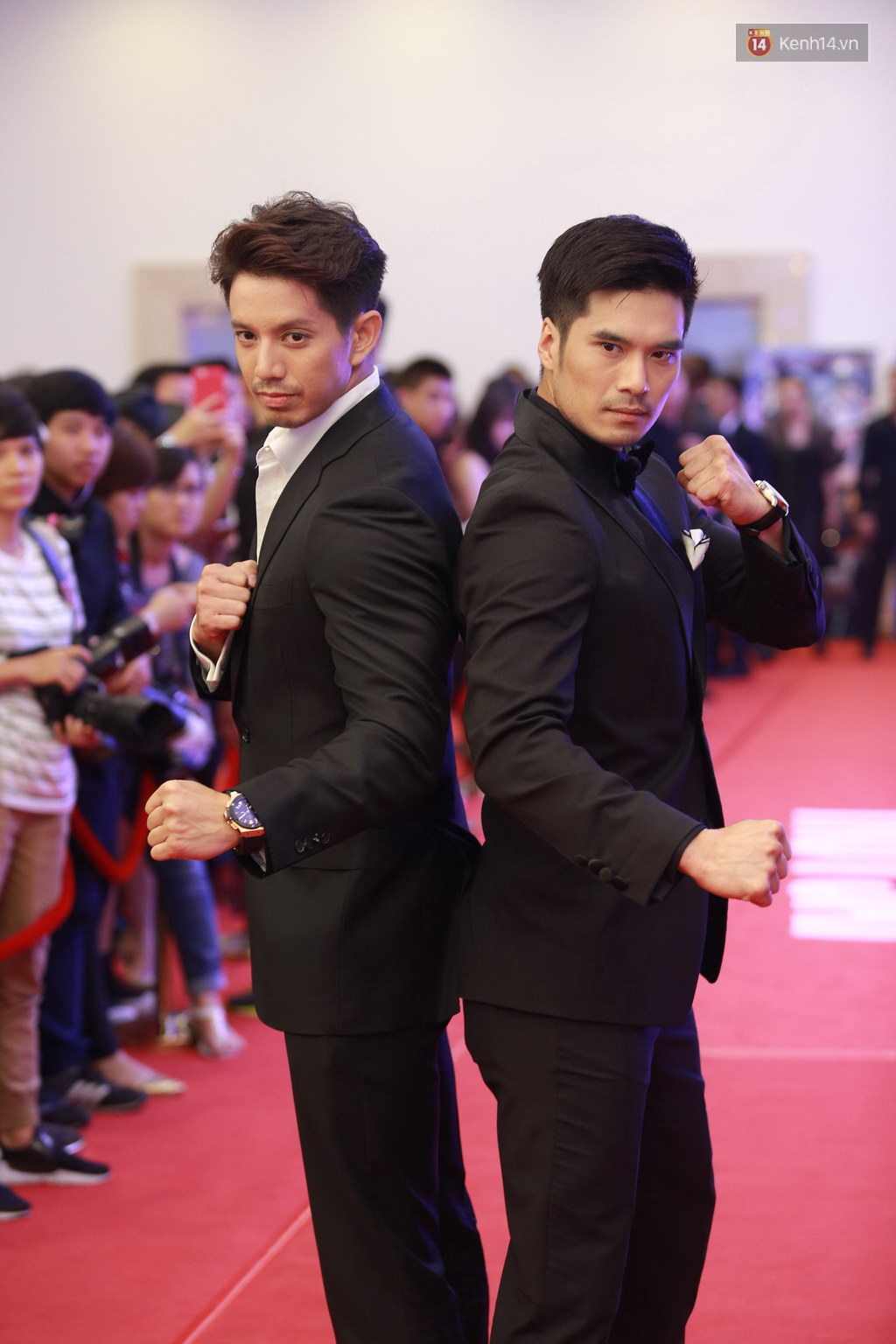 Huyền My và Trương Ngọc Ánh đọ dáng quyến rũ tại họp báo "Truy Sát"