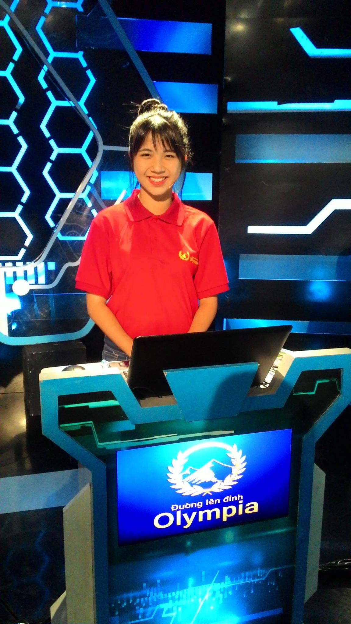 "Cô bé ống nghiệm" Lan Thy về đích thứ 3 trong Đường lên đỉnh Olympia