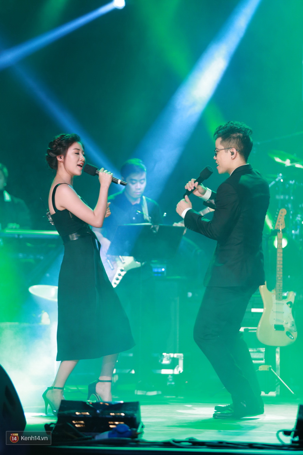 Nữ diễn viên Han Min Chae xuất hiện "hỗ trợ" cho Đinh Mạnh Ninh trong ...