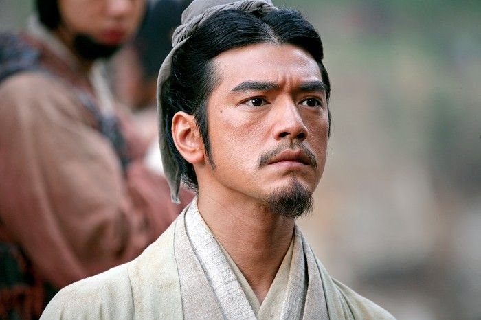 Kim Thành Vũ bị nghi đã bí mật kết hôn từ lâu