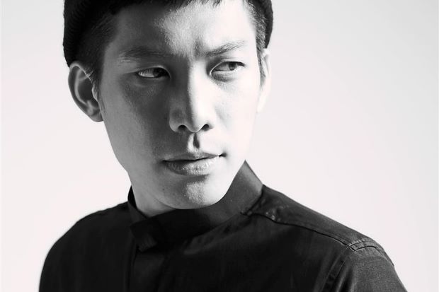 Nhà thiết kế Joe Chia: người đã đẹp, sáng tạo còn đẹp hơn!