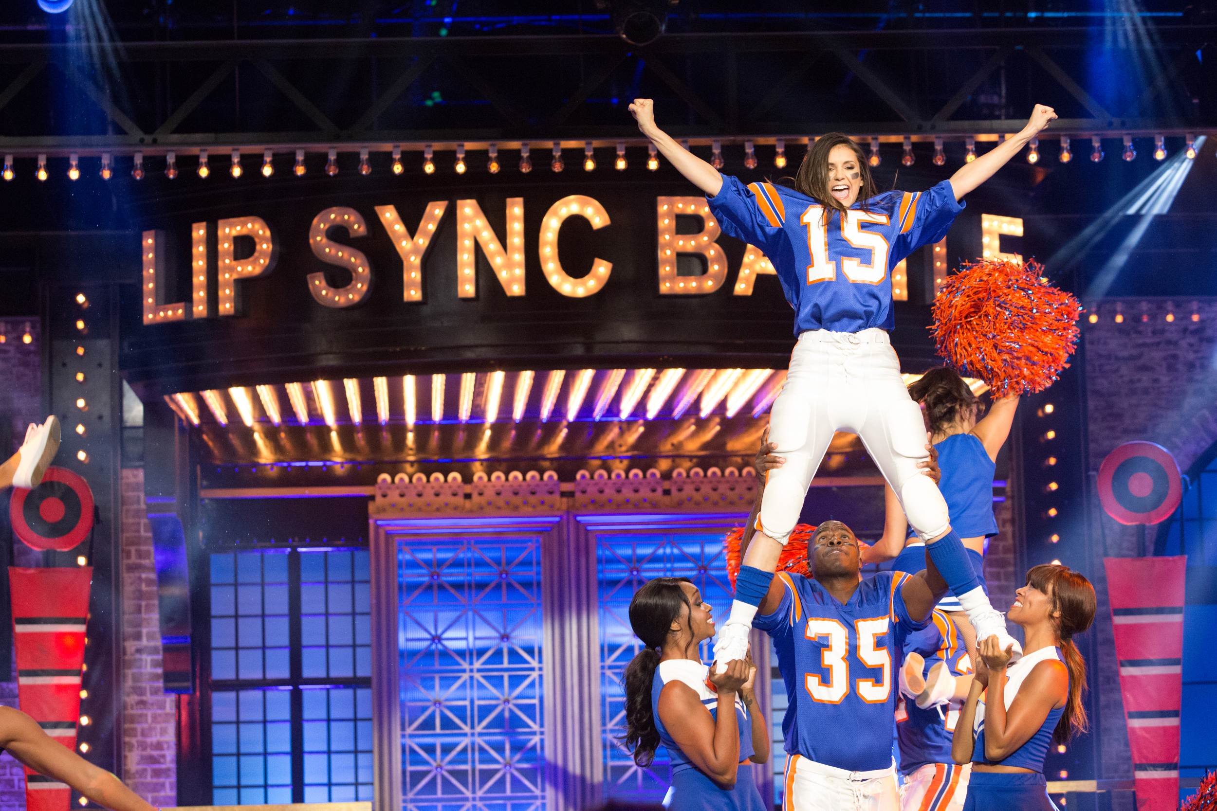 Lip Sync Battle: "Chết cười" với các màn hát nhép hài nhất mùa 2