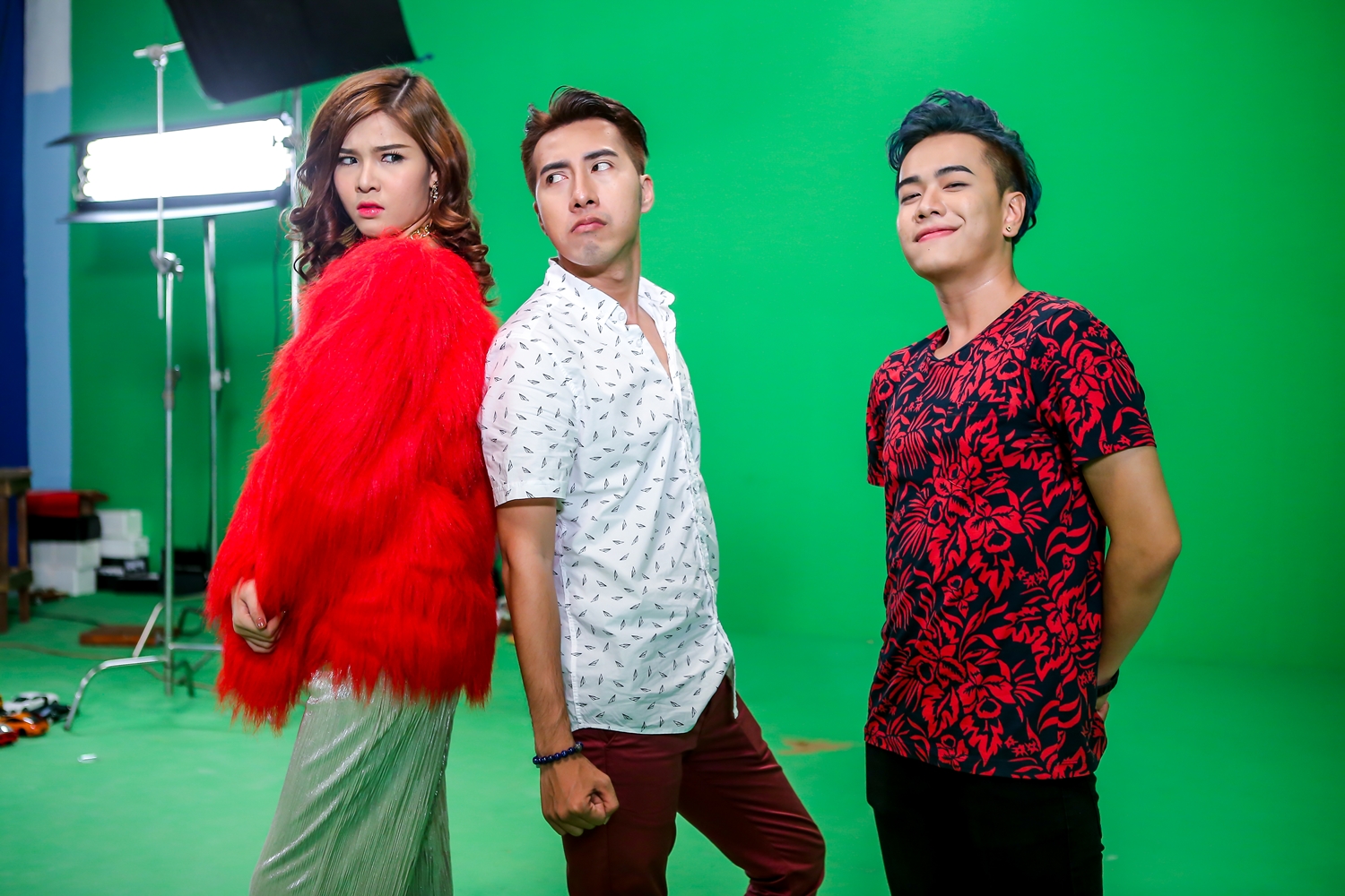 OnlyC "giành giật" Kỳ Hân trong MV hoạt hình siêu dễ thương