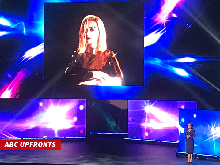 Vừa "tái sinh", "American Idol" đã thuyết phục được Katy Perry ngồi ghế ...