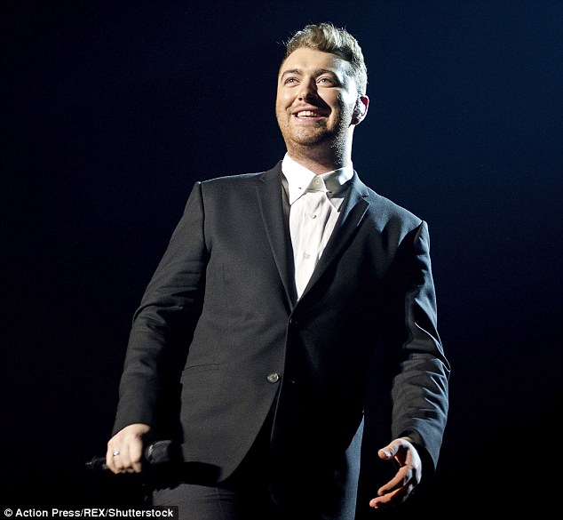 "Chàng béo" Sam Smith xuất hiện mảnh dẻ bất ngờ, từng tiết lộ giảm 6,3 ...