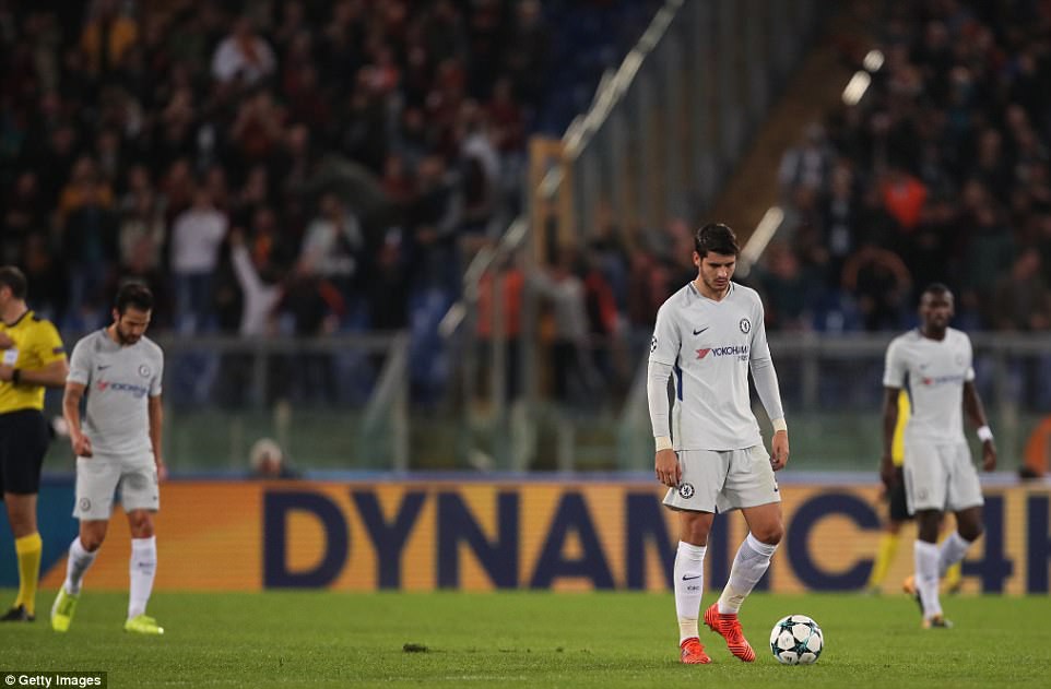 Chelsea thua trắng trên đất Italy, số phận Conte lại bị đặt dấu hỏi