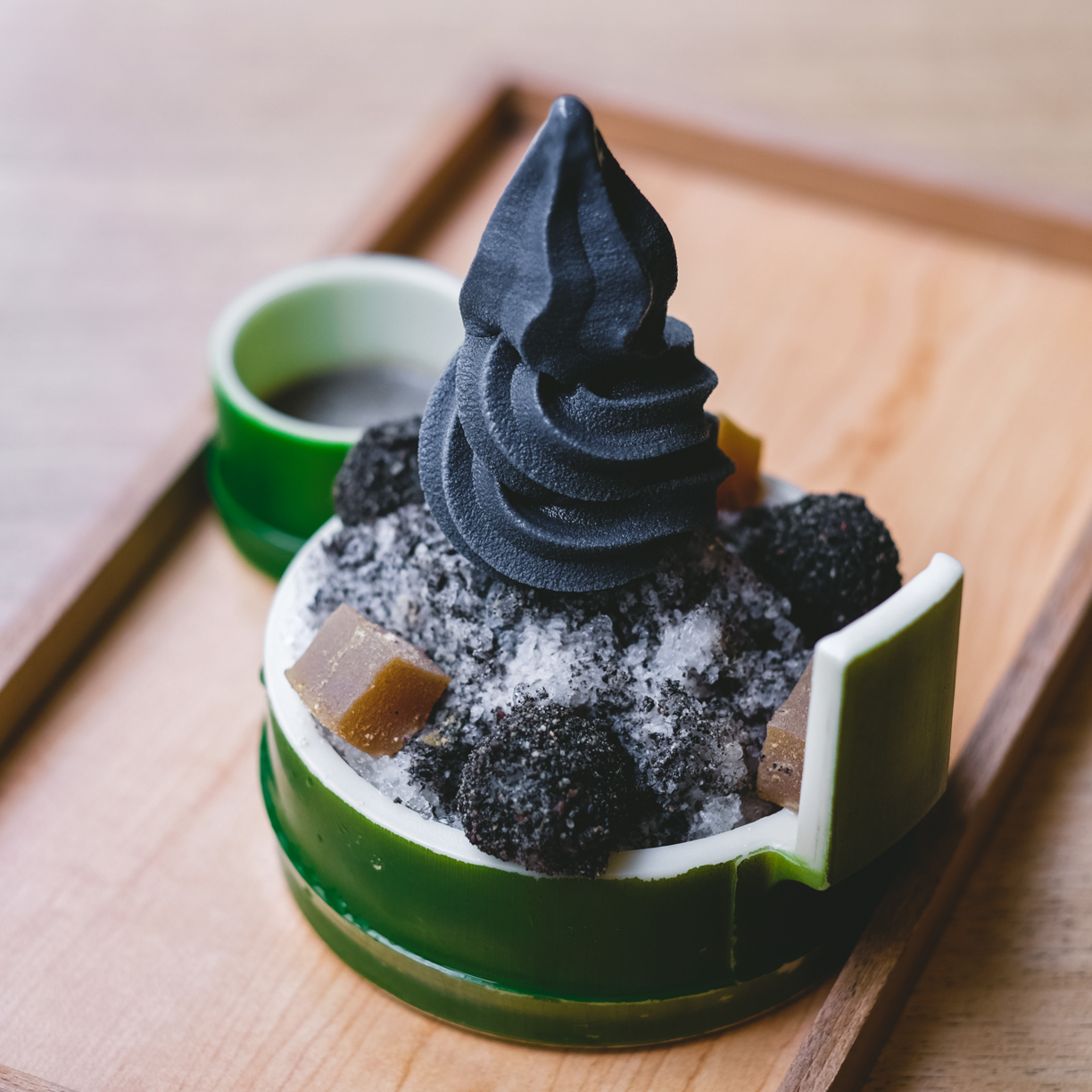 Tự làm kem tinh than tre ngay tại nhà: vừa dễ lại vừa ngon