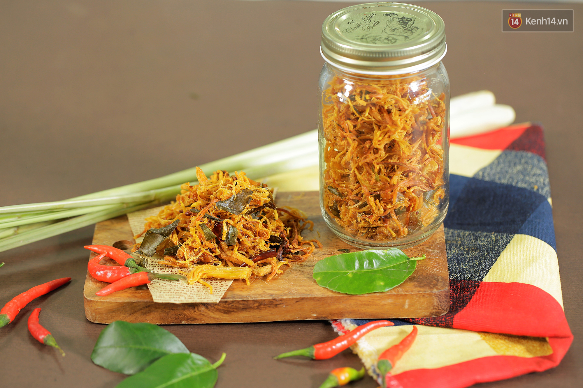 Cách làm khô gà, học cách làm khô gà vừa ăn vặt, vừa kinh doanh cực ổn