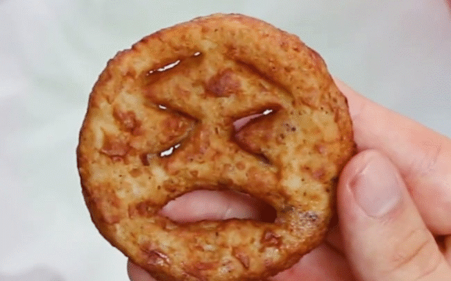 BÁNH HÌNH EMOJI, tin tức Mới nhất Bánh khoai tây hình emoji vừa độc lạ ...