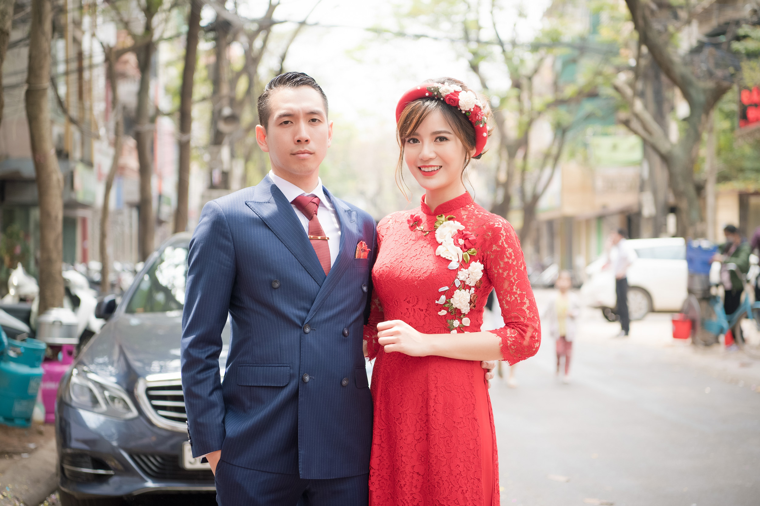 Tú Linh M.U và chồng hạnh phúc đến phát ghen trong lễ ăn hỏi
