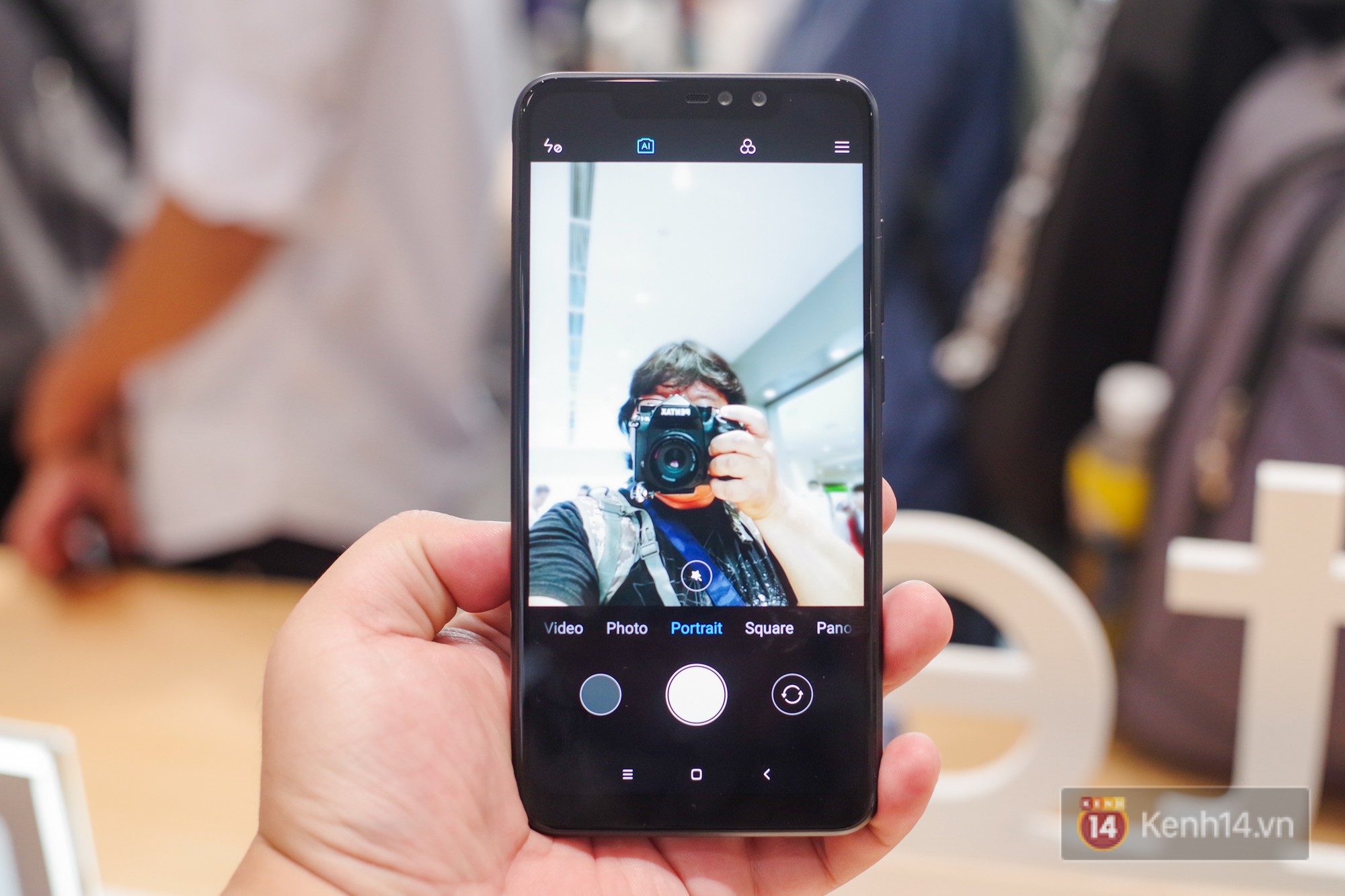 Ảnh thực tế của Redmi Note 6 Pro: 4 camera AI, giá xấp xỉ 5 triệu đồng