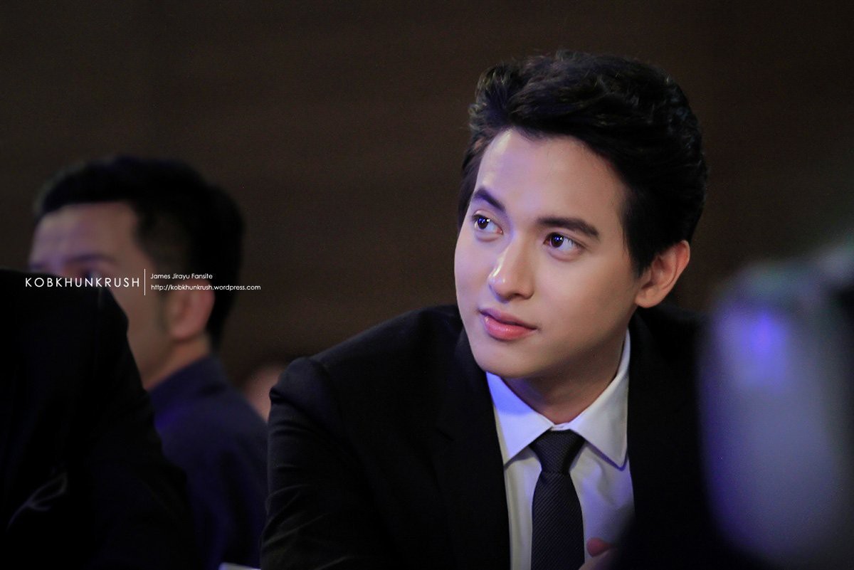 Vượt qua James Ji, Nadech và cả Mario, nam thần điển trai số 1 đài CH3 ...