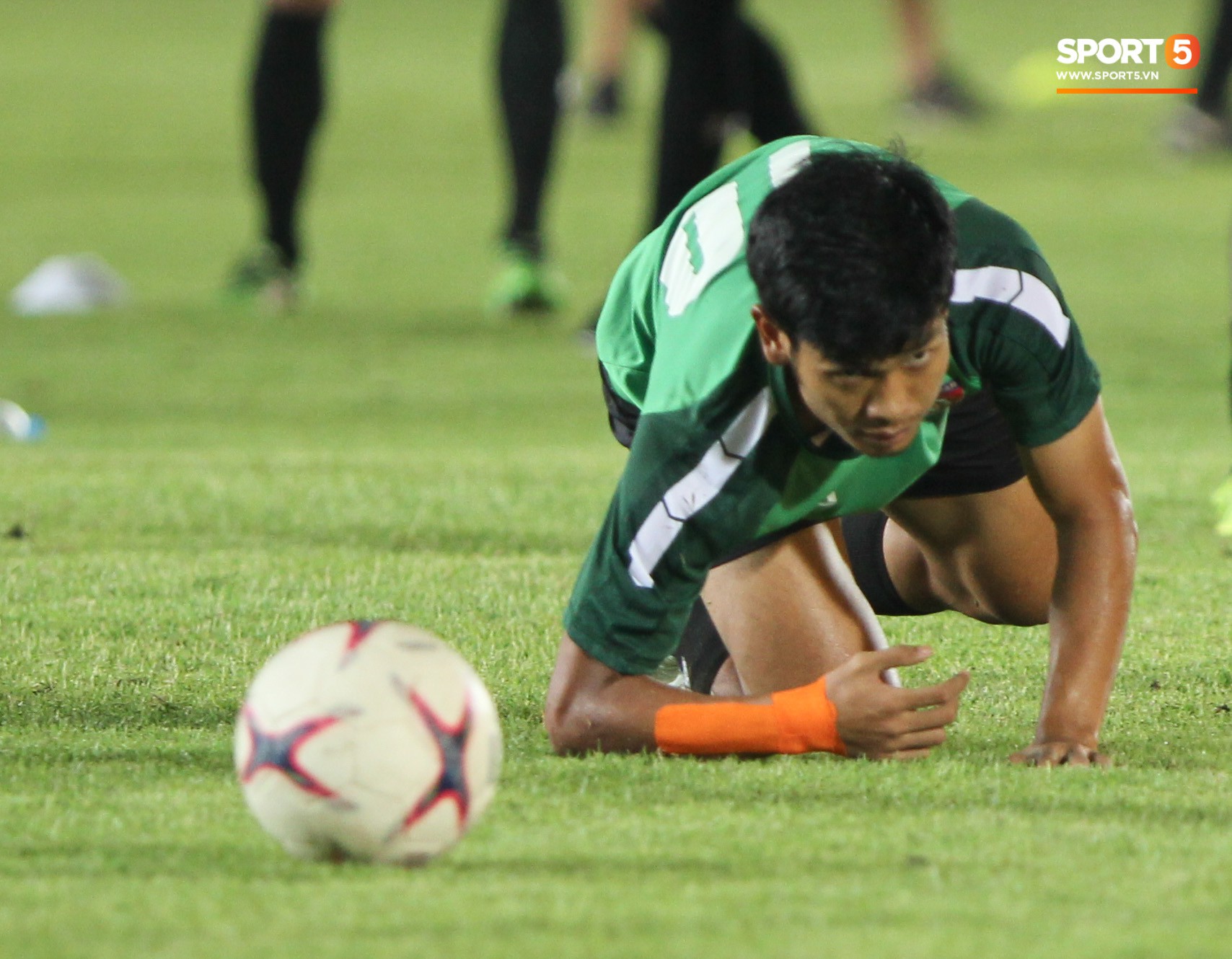 Aung Thu chưa bình phục chấn thương trước trận Việt Nam Myanmar hôm nay