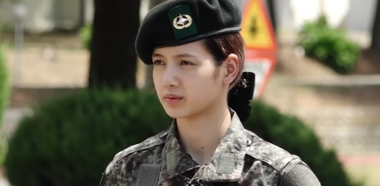 Jennie - Lisa cùng khoe mặt mộc trên show thực tế: Ai đáng yêu hơn?