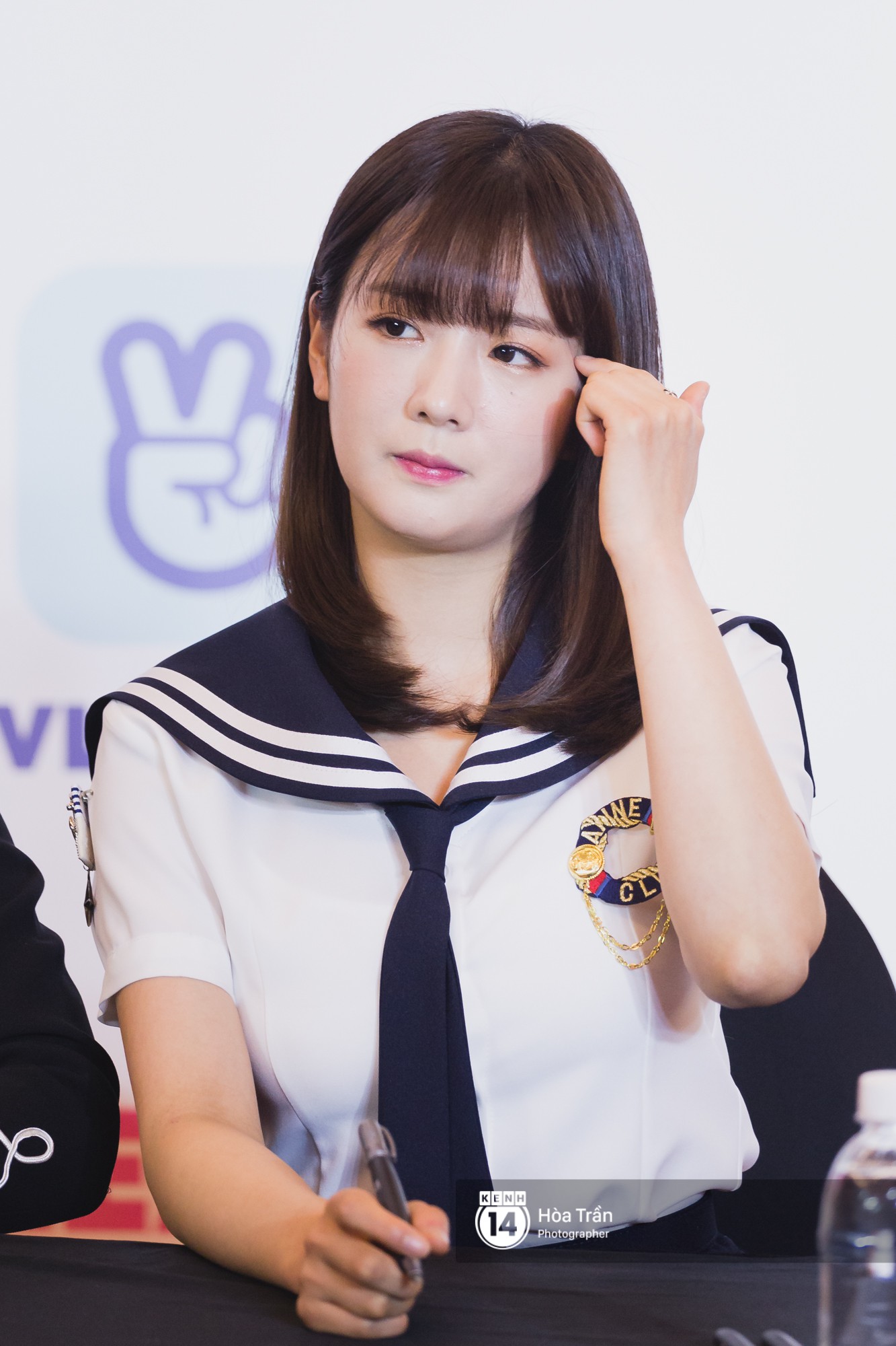 Fansign đầu tiên của Apink tại Việt Nam: Naeun khoe body nổi tiếng ...