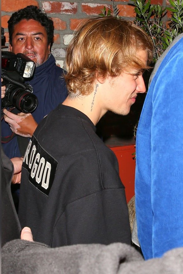 Justin Bieber tiệc tùng thâu đêm với cô gái mới sau khi chia tay Selena ...