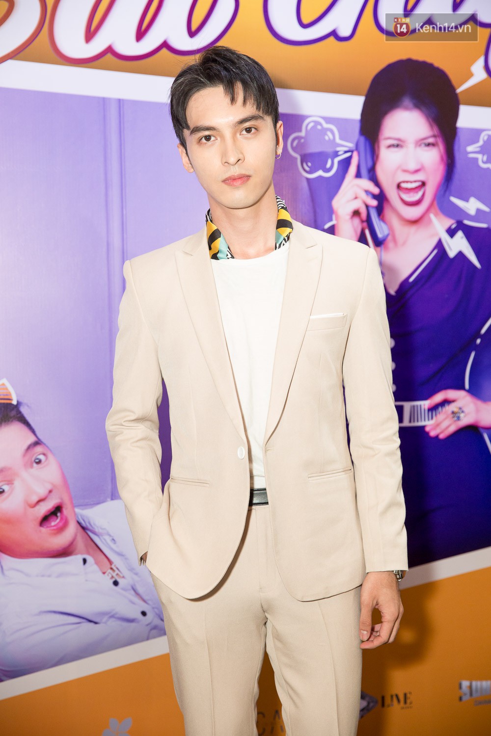 Thúy Vi và Primmy Trương "đụng độ" trên thảm đỏ "Yêu Em Bất Chấp"