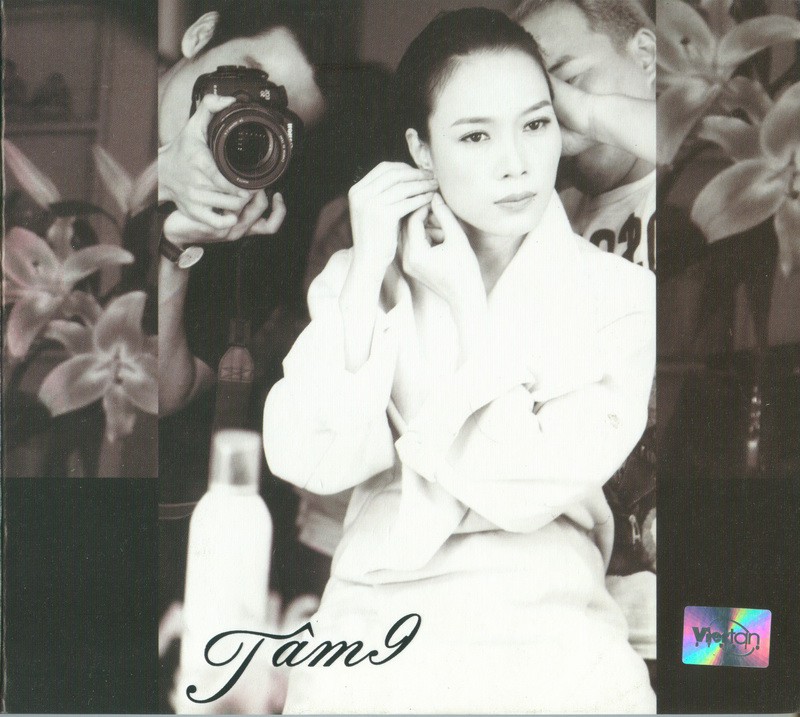 Mỹ Tâm tự hào khi "Tâm 9" lọt top 10 BXH Billboard: "Không thể tin nổi ...