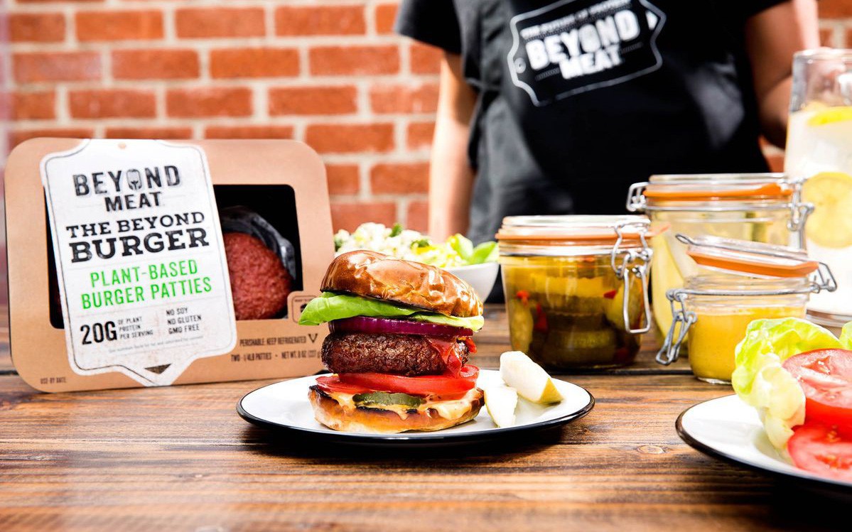 BEYOND MEAT, tin tức Mới nhất Tảng thịt to oạch này được làm từ thực ...