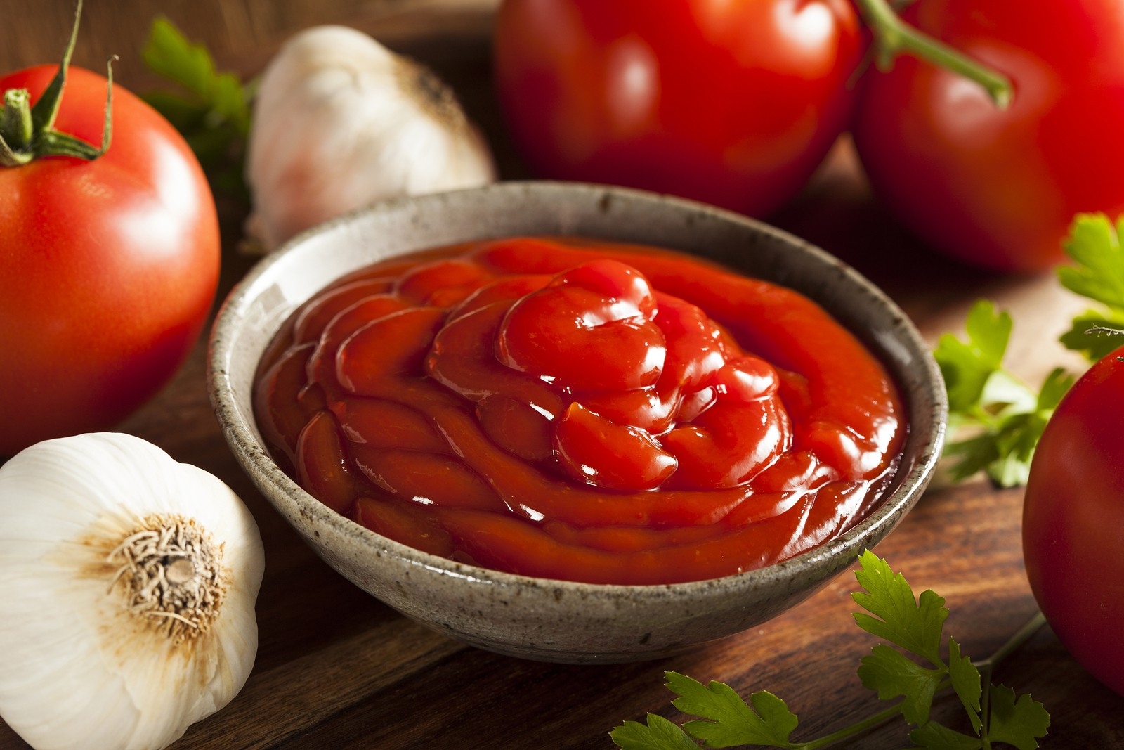 Sự thật về quá trình ra đời của Ketchup: Không phải lúc nào cũng là ...