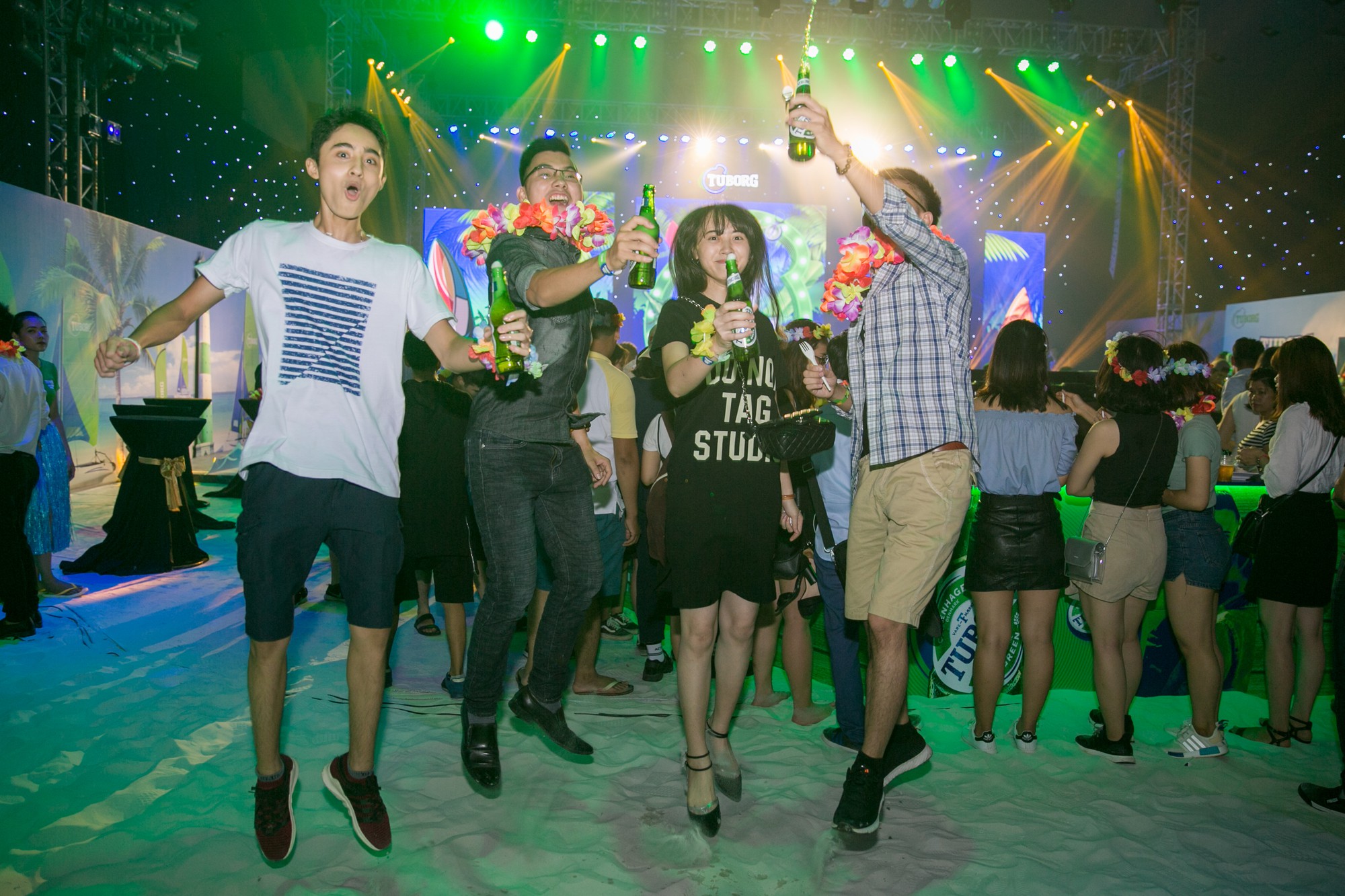 1001 khoảnh khắc ấn tượng tại đại tiệc mở màn Tuborg Republic of Fun