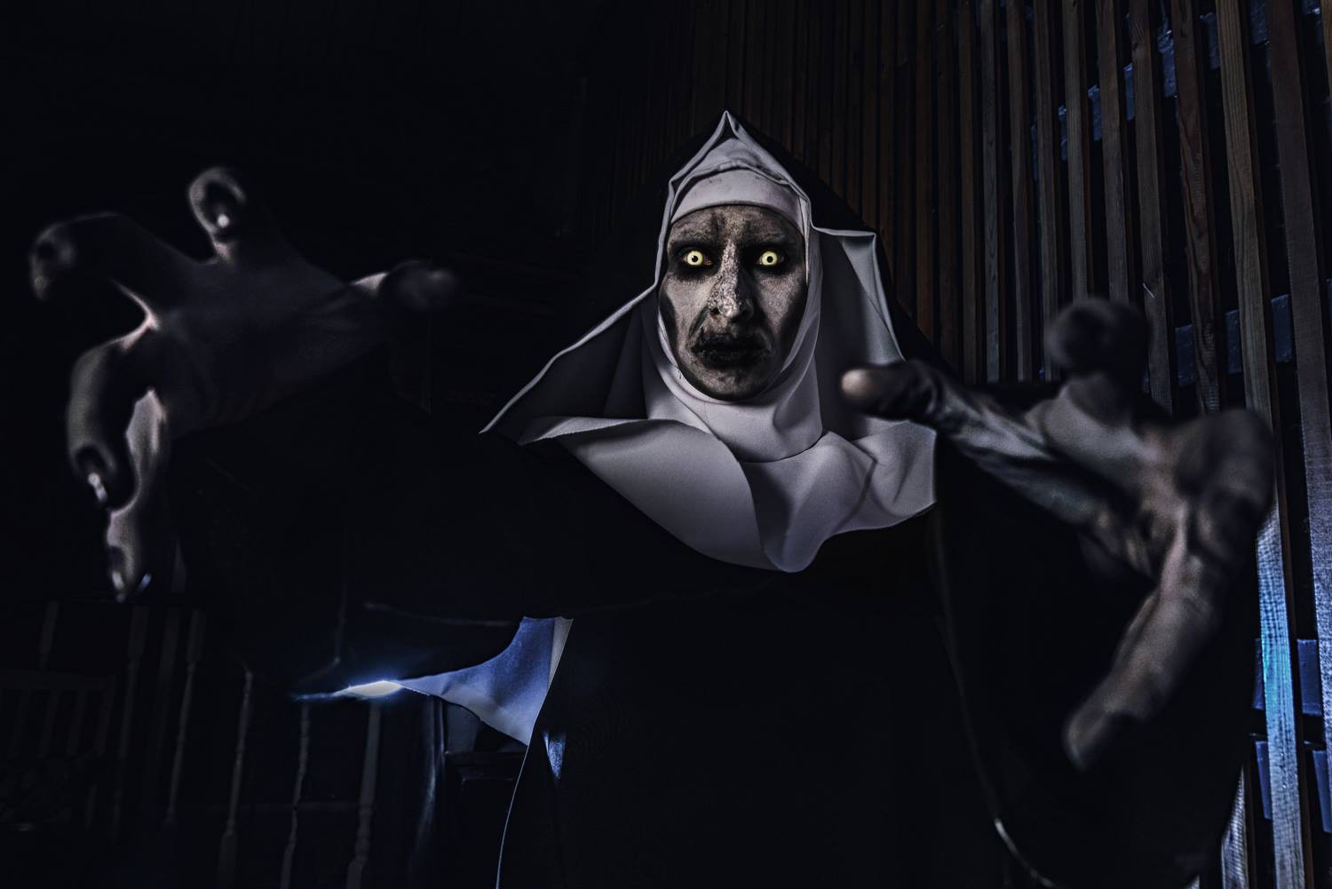 Vũ trụ kinh dị The Conjuring hóa ra cực kì dễ hiểu theo lời giải thích ...