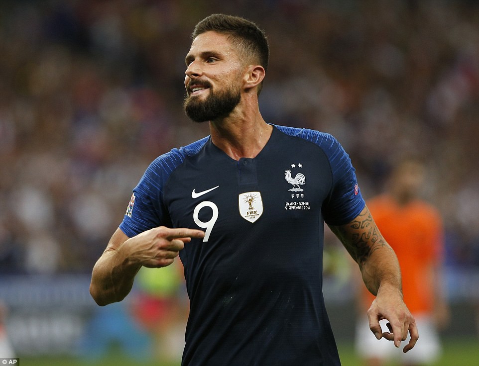 Giroud chấm dứt chuỗi 10 trận tịt ngòi, Pháp thắng nghẹt thở Hà Lan