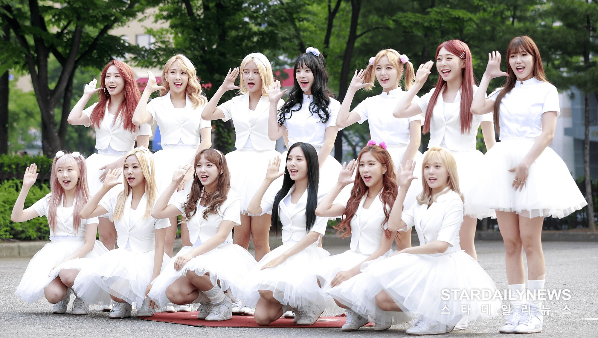 Stylist của Cosmic Girls được khen hết lời vì "cân" được phong cách ổn ...