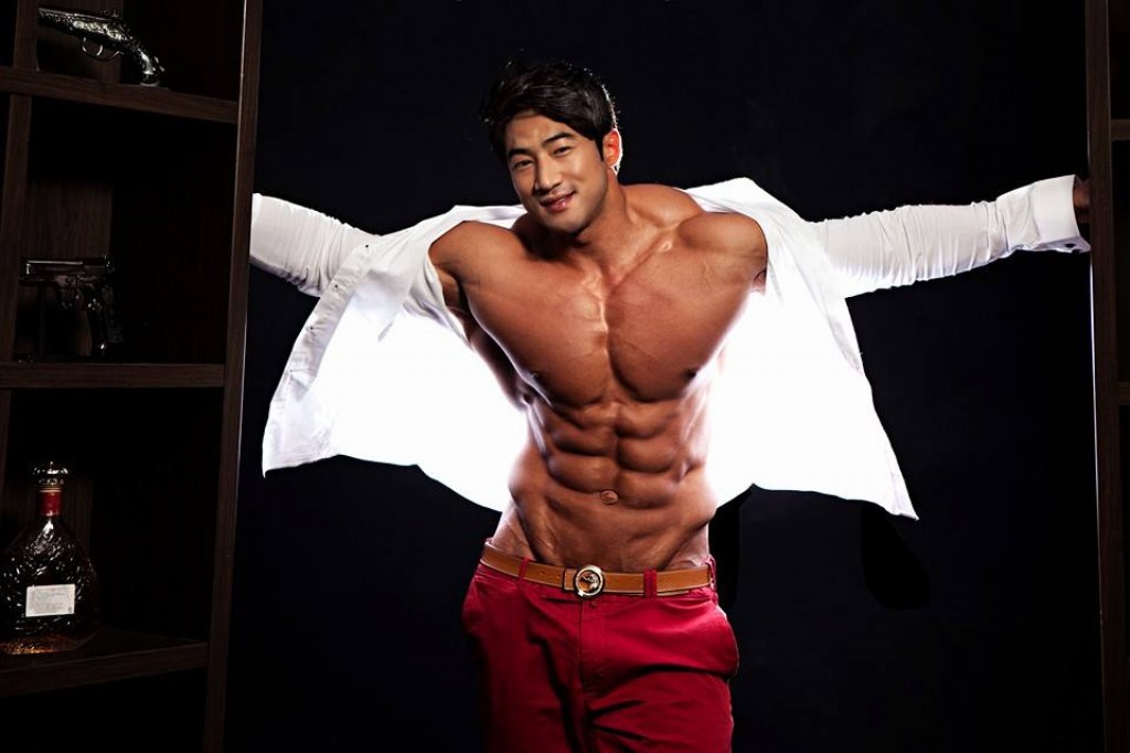 Hwang Chul Soon: Quái vật thể hình Hàn Quốc