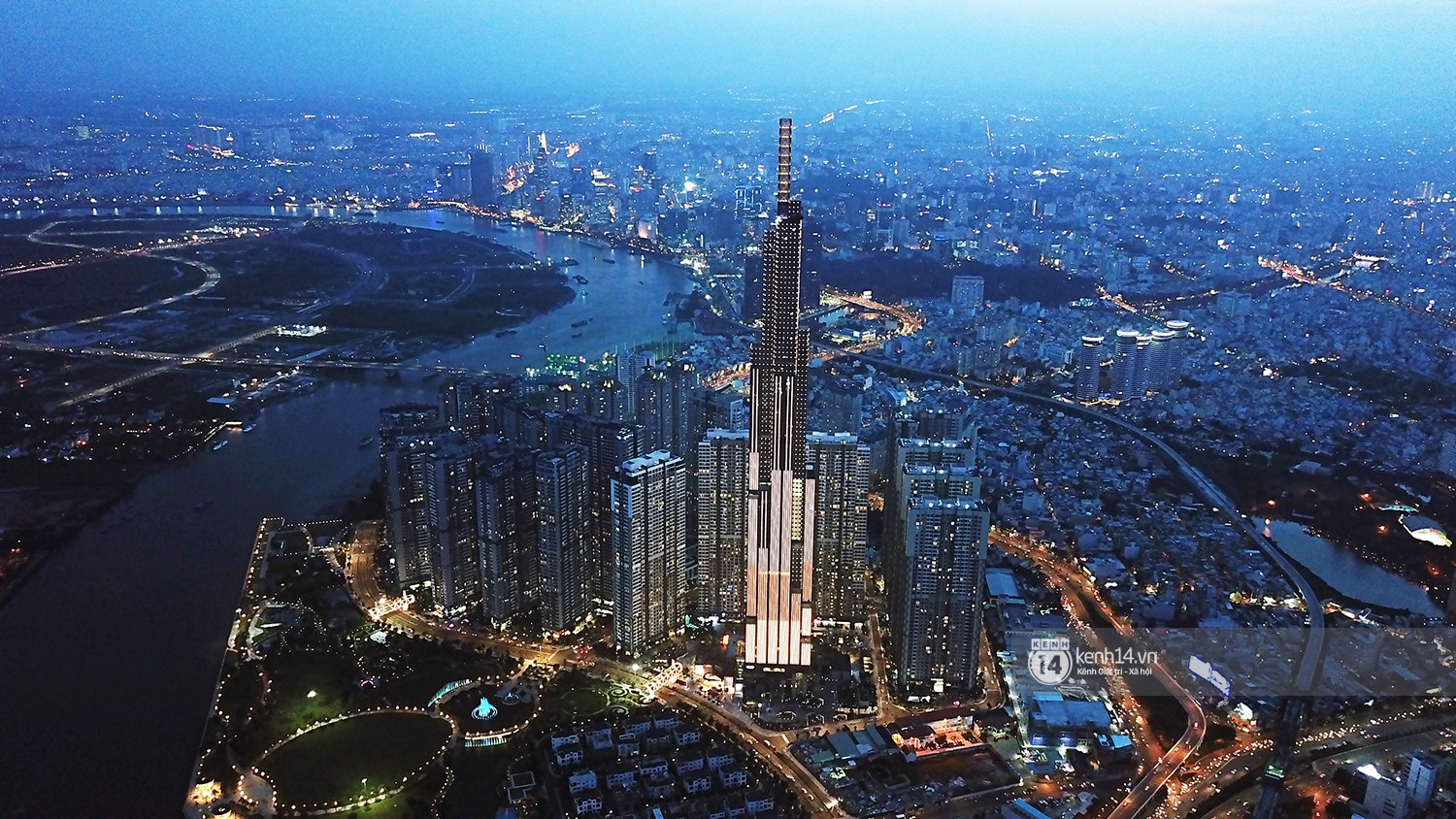 To Nh Cao Nh t Vi t Nam Landmark 81 S L i m B n Ph o Hoa m