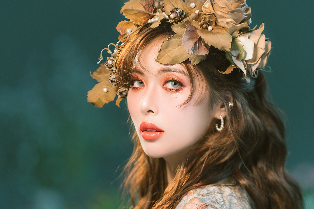 Idol Kpop debut nhiều lần nhất tại Hàn: Hoạt động 10 năm ra mắt đến 7 lần