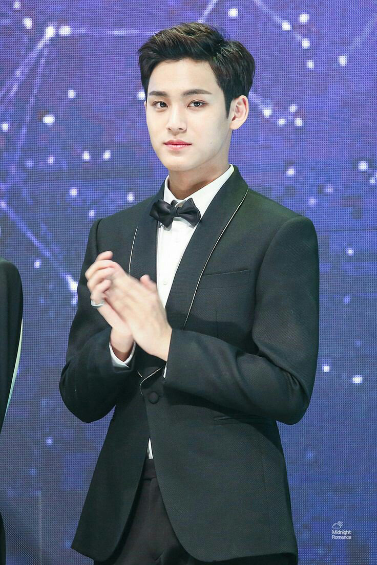 Tìm ra Goo Jun Pyo đời thực: Ai ngờ là nam thần Kpop, cùng hội bạn ...