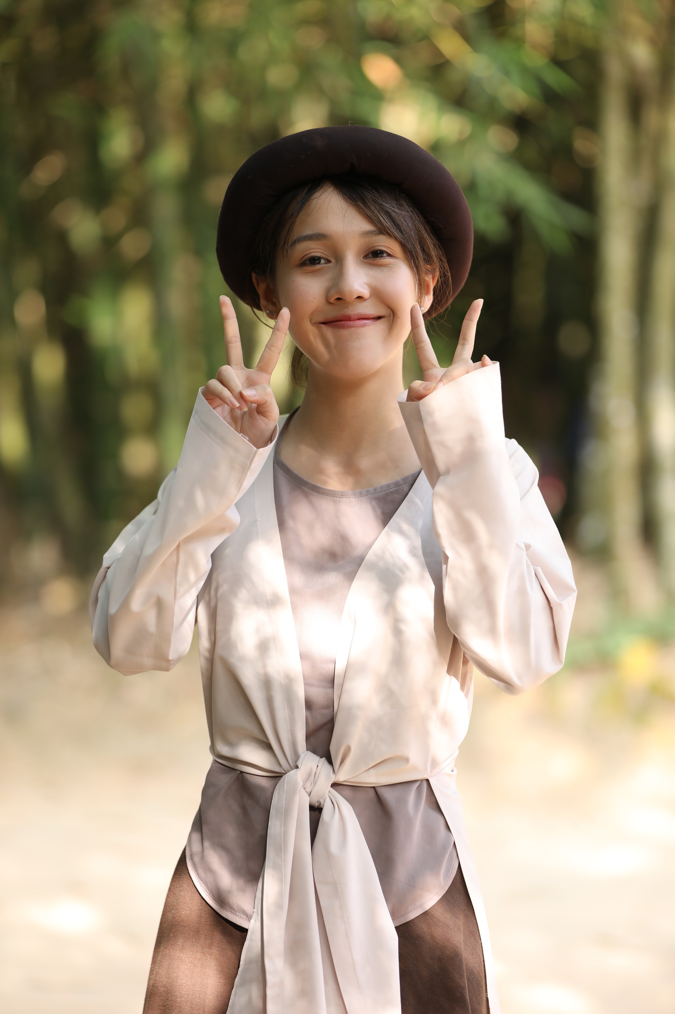 Huy Cung ra mắt MV "Chuyện Người Yêu Xa"
