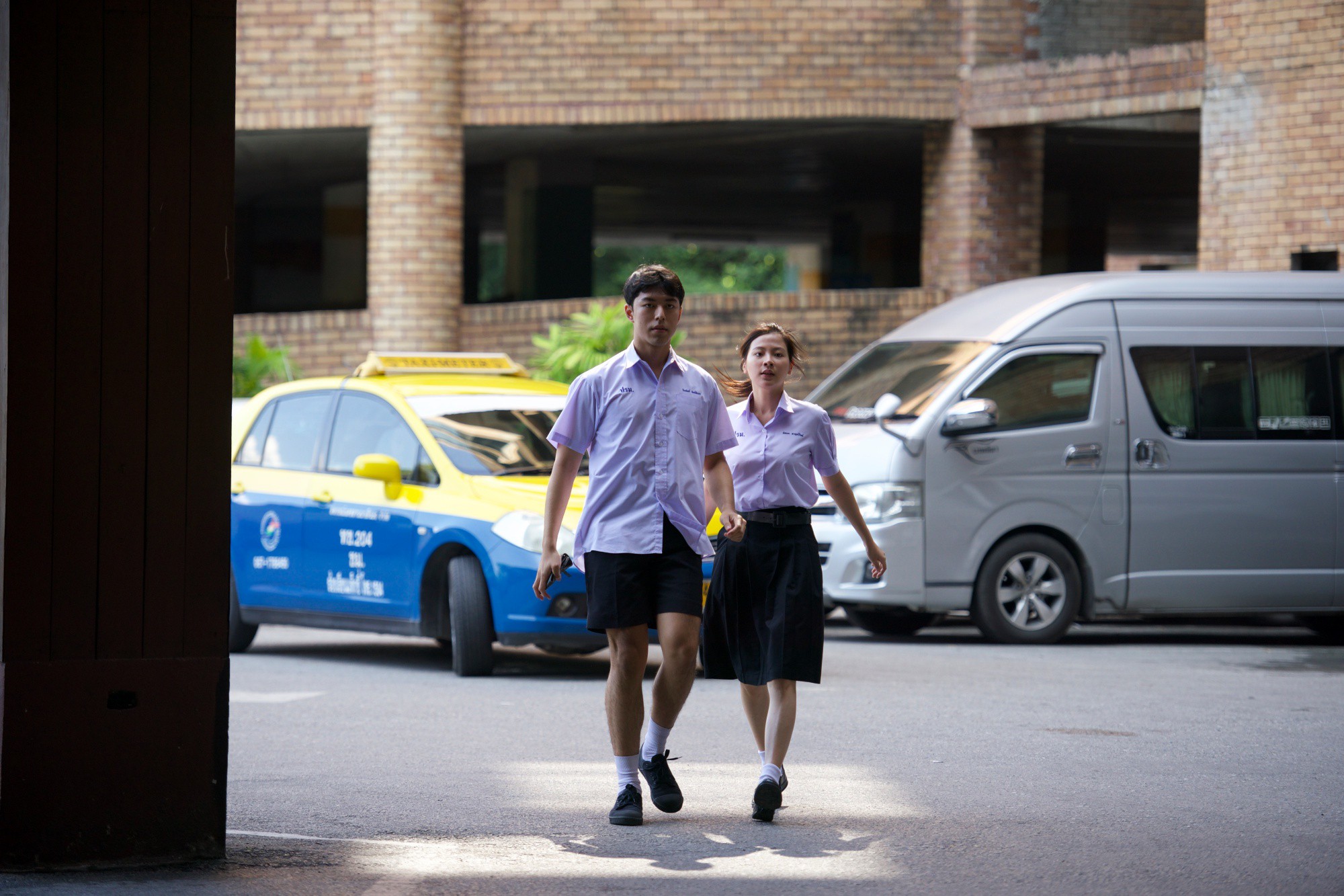 Có ai dại như Gink trong "Friend Zone" không, gặp chàng trai xuất sắc ...