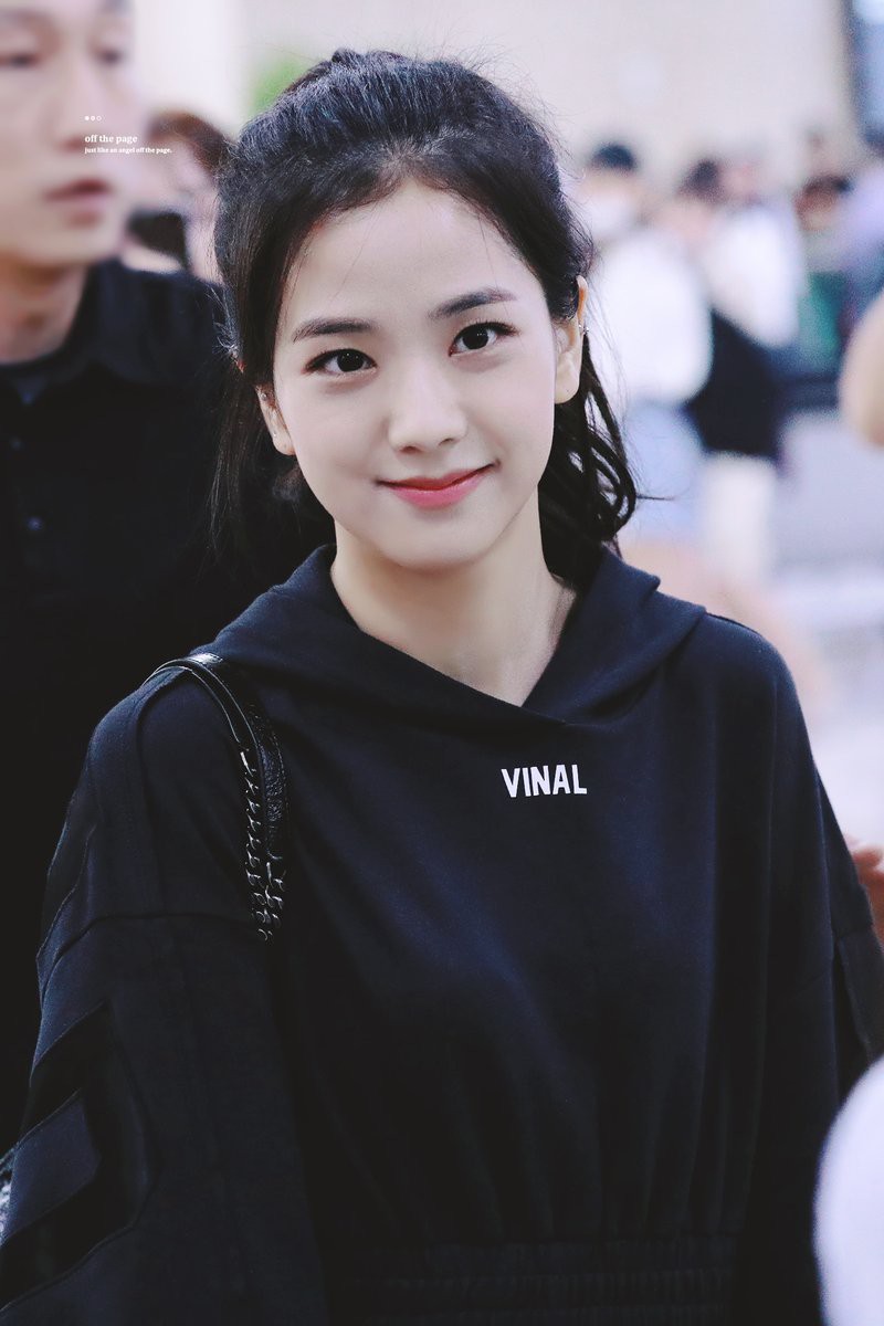 Sự lột xác của Top 3 visual nhóm nhạc nữ chỉ sau 1 năm: ngày càng nhuận ...