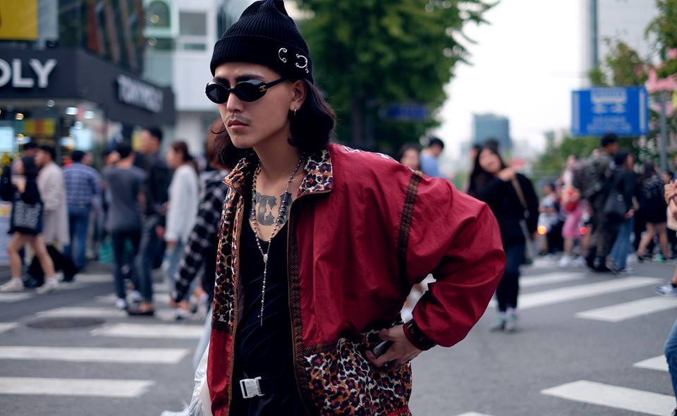 Nhìn kiểu tóc mới của Decao, có lẽ không ai dám sánh với anh chàng về ...