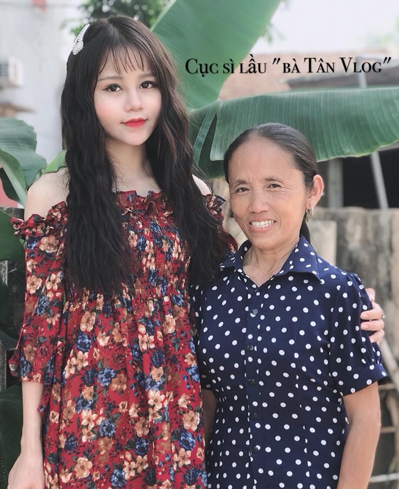 Cô gái hay xuất hiện trong các vlog của Bà Tân bị “ném đá” vì make-up ...