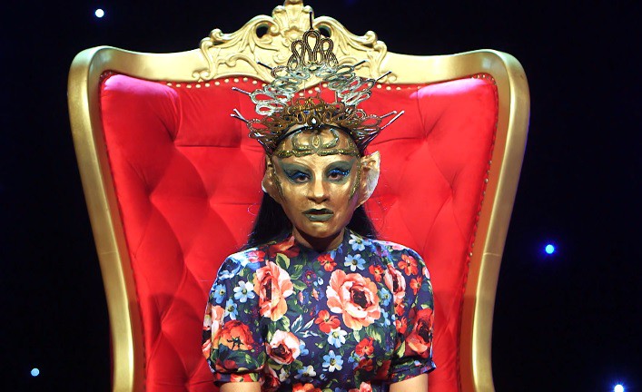 Nữ ca sĩ gốc Việt có thành tích khủng tại Australia về quê hương đi hẹn ...