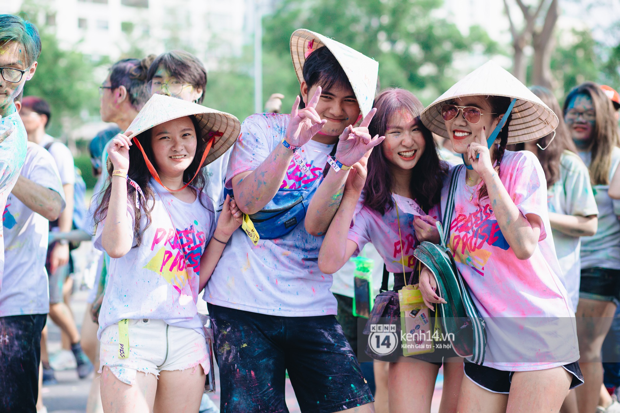 Color Me Run 2019: Hàng nghìn người đổ xuống khắp mọi nẻo đường, quẩy ...
