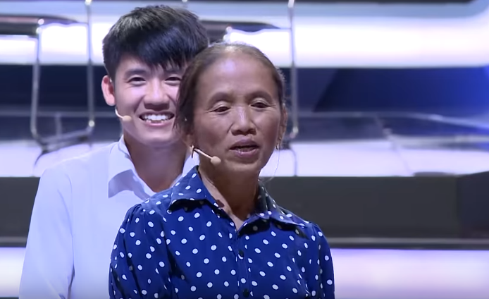 Không chỉ bước chân lên sóng truyền hình, "bà Tân Vê Lốc" còn mang thêm ...