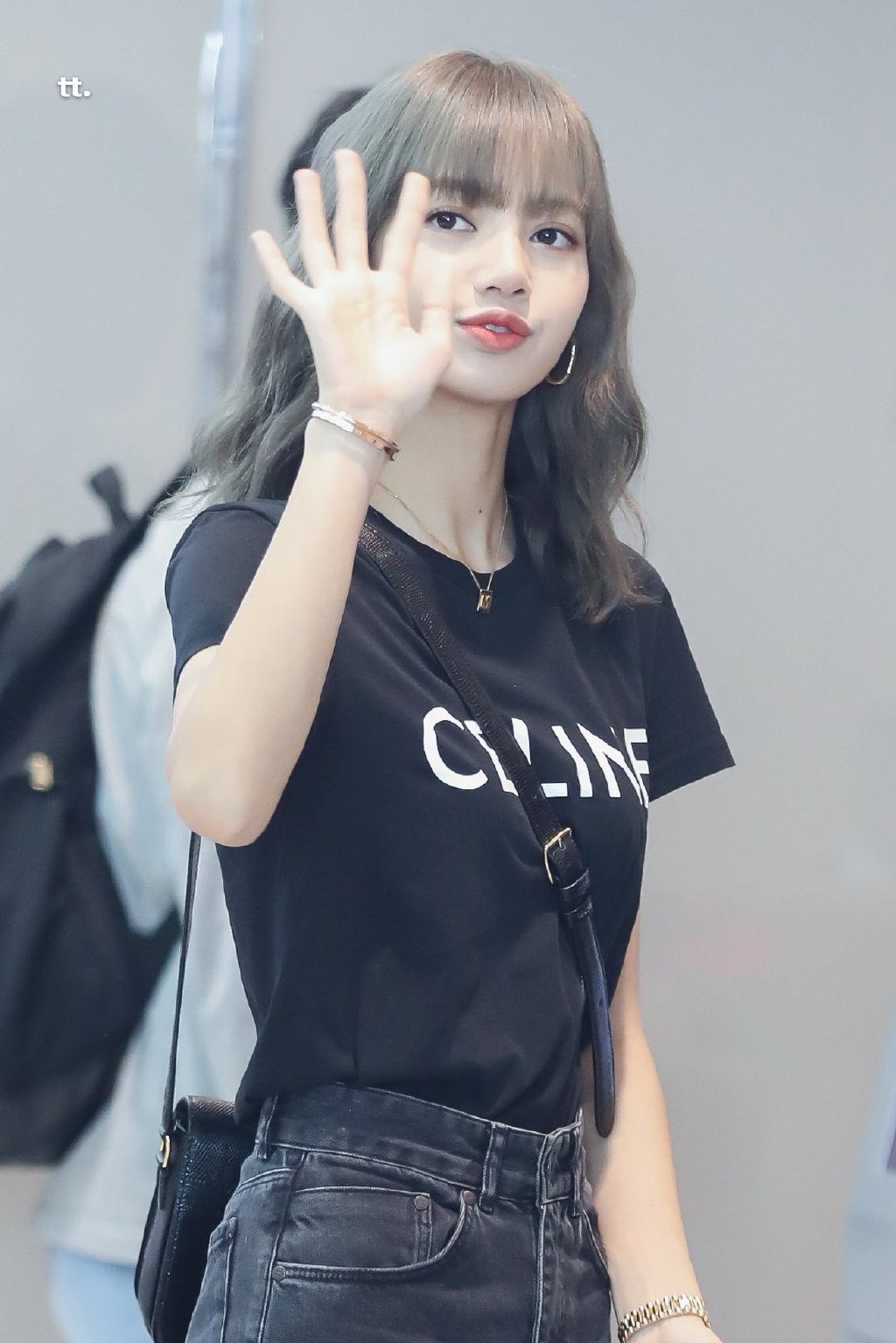 Chùm ảnh chứng minh đẳng cấp nhan sắc của Lisa: Xuất sắc đâu cần "cà da ...