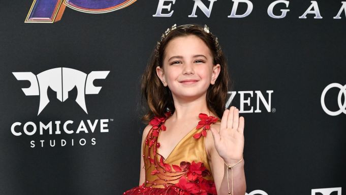 "Con gái Iron Man" Lexi Rabe đăng clip cầu xin cư dân mạng: "Làm ơn ...