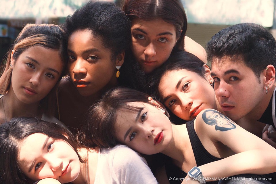 Bóc info từng gương mặt trong hội con lai đình đám nhất Sài Gòn: Thành ...