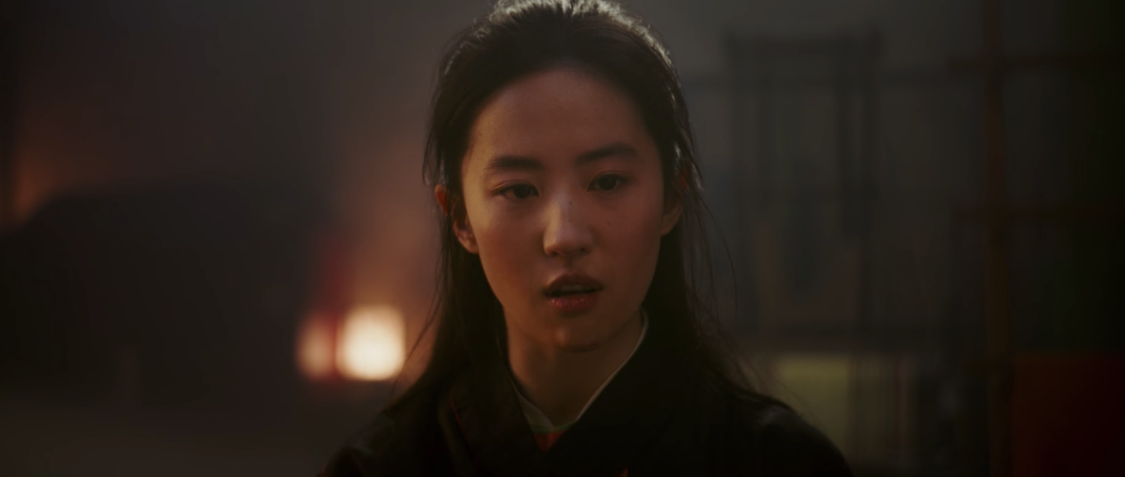 Trailer Mulan được Disney tung ra, Lưu Diệc Phi cực xuất thần