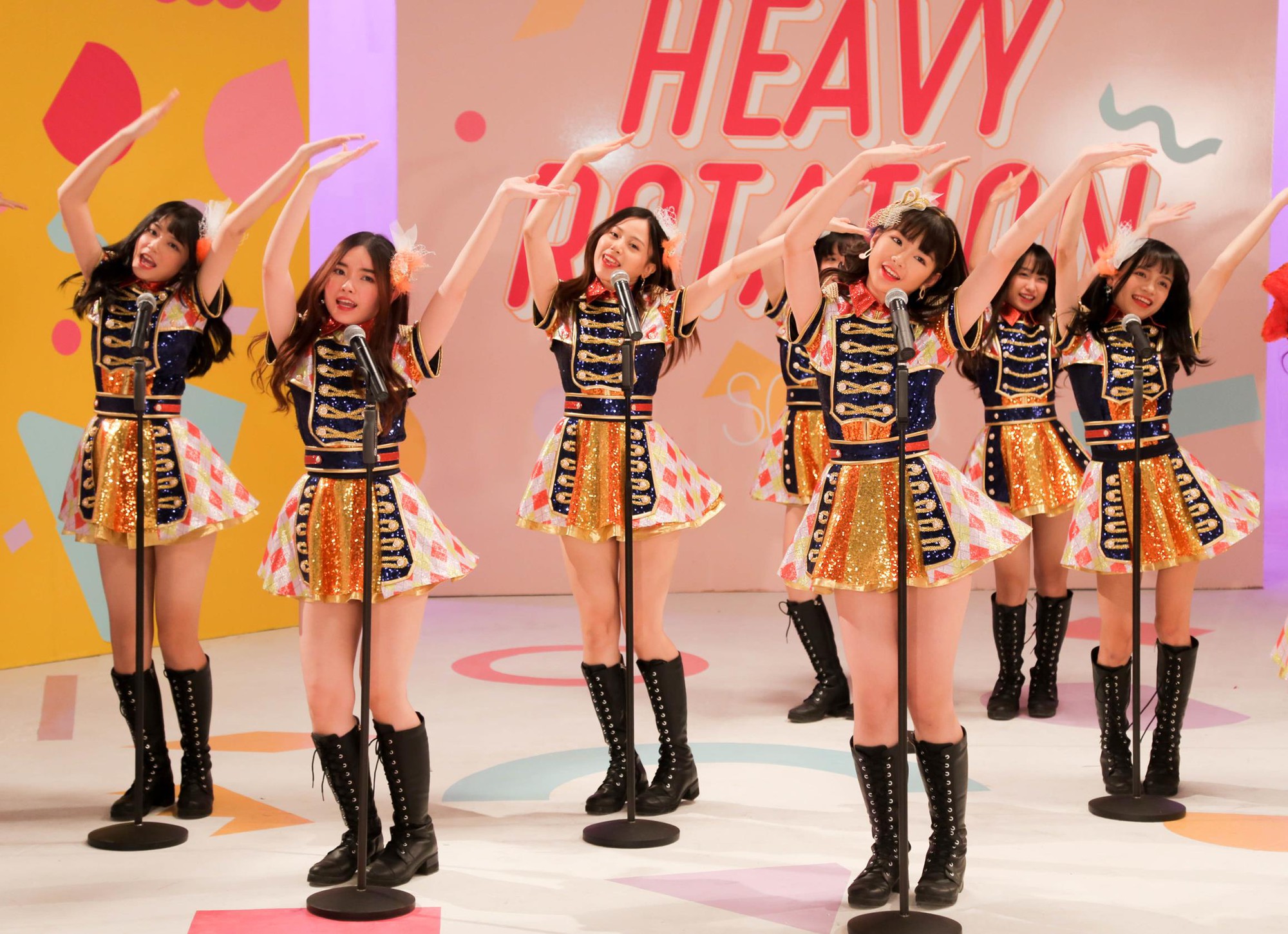 SGO48 ra mắt MV debut tiền tỉ tại Việt Nam, fan chi 125 triệu đồng để ...