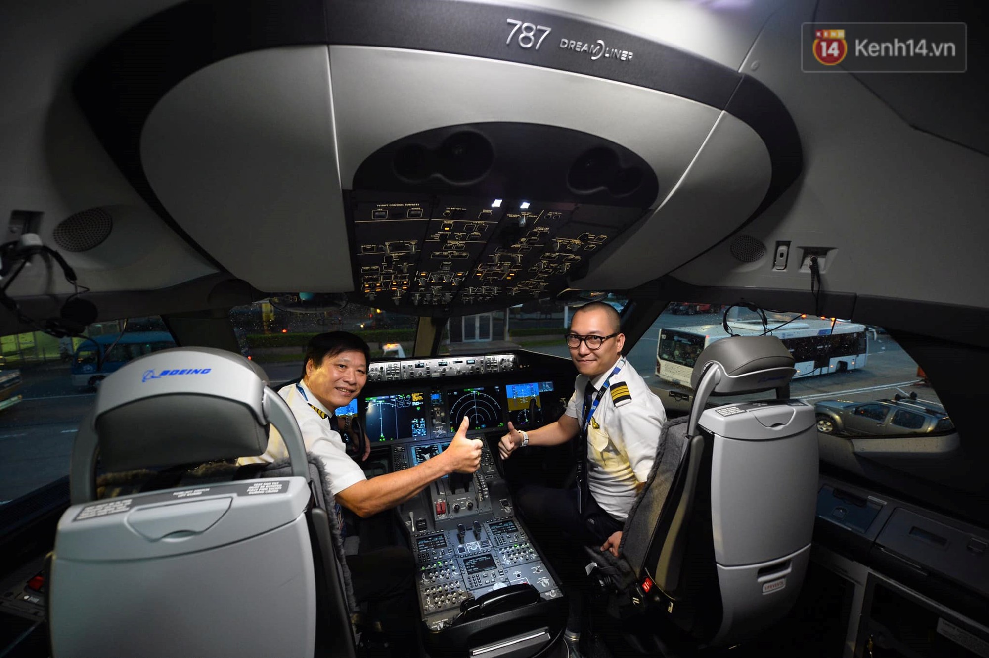 Siêu máy bay Boeing 787-10 chính thức bay chuyến thương mại đầu tiên